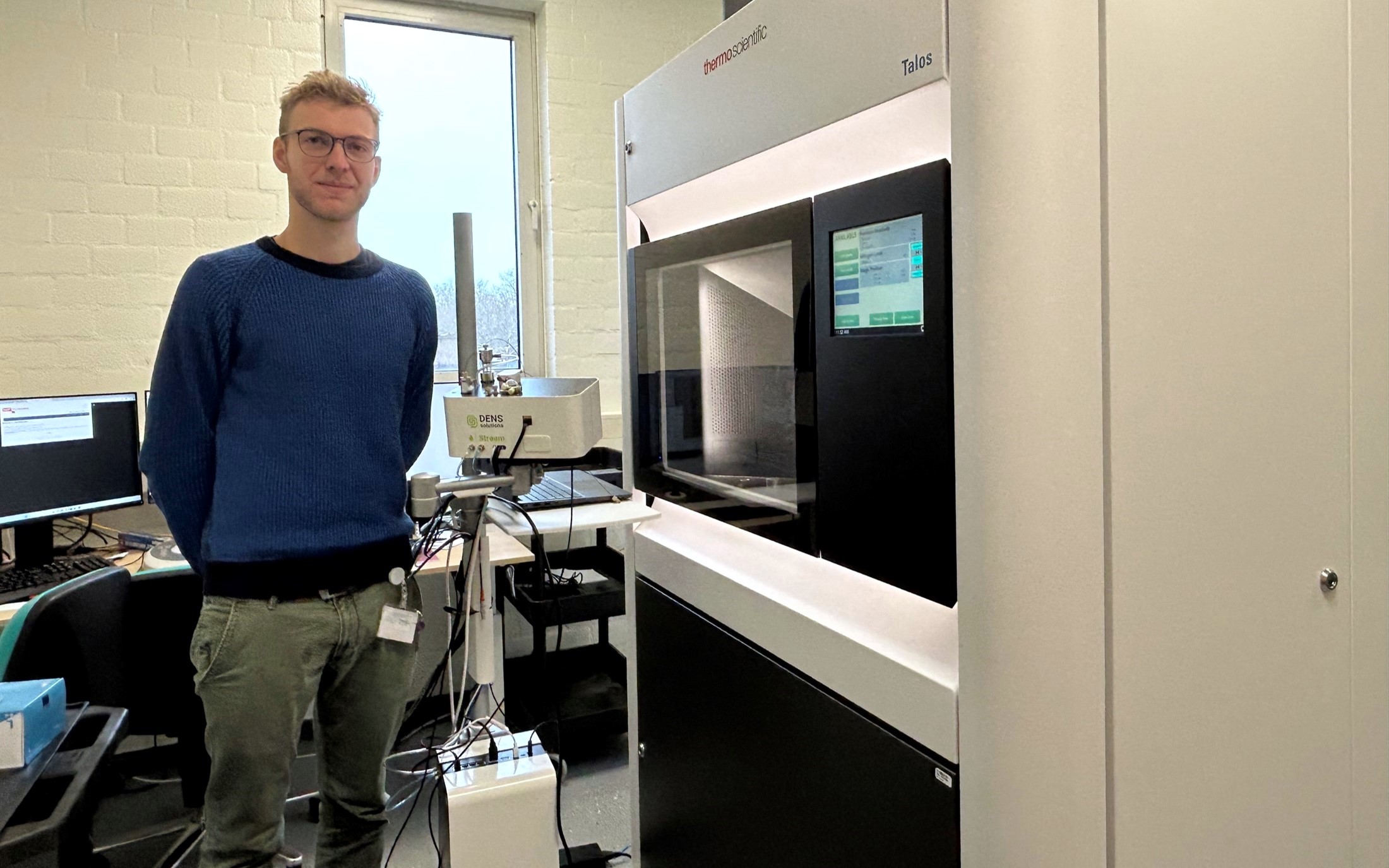 DENSsolutions - In situ Microscopy Innovative Solutions